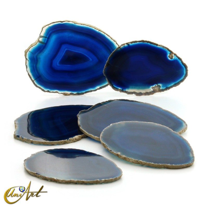 Conjunto de seis láminas de ágata azul.
