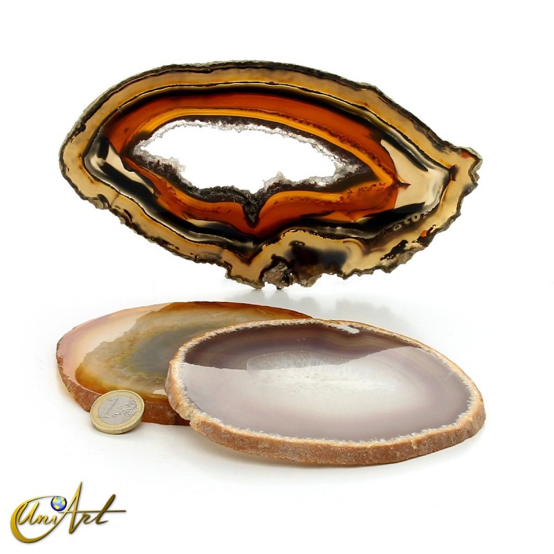 Comprar láminas de ágata color natural, varios tamaños, precio por peso.