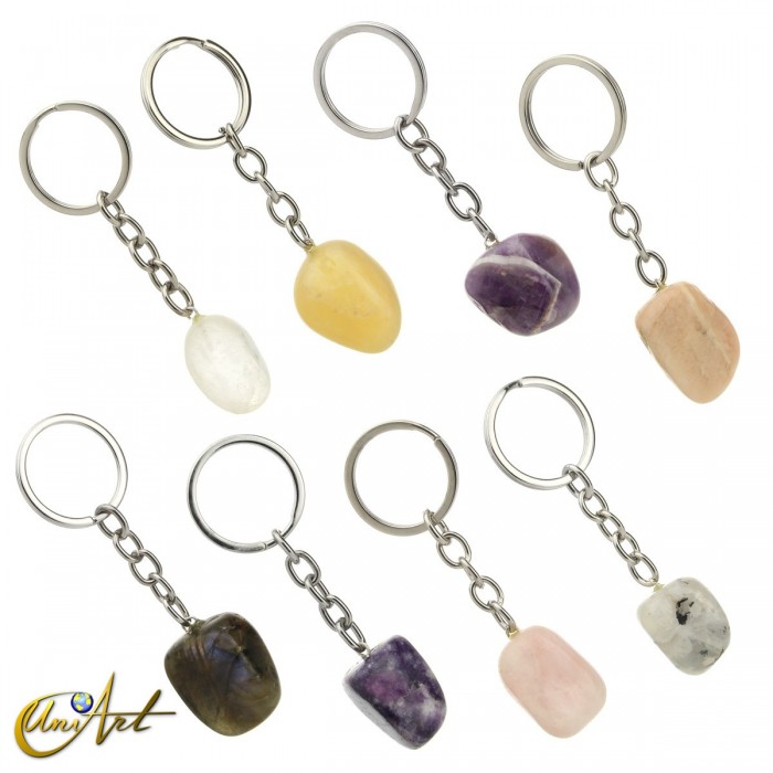 Pack of 15 keychains of various natural stones